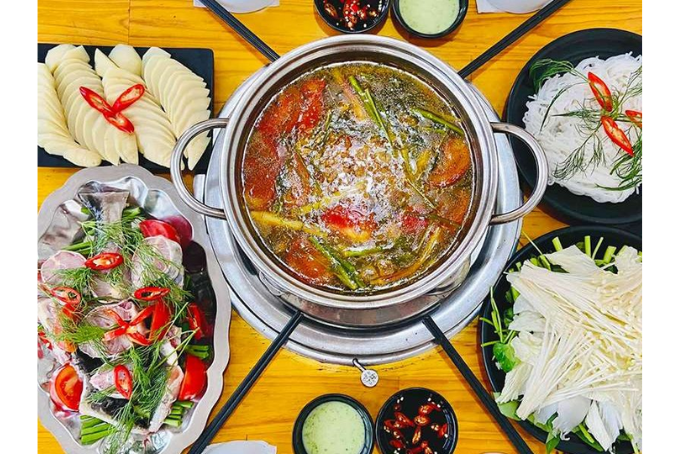 Cách nấu LẨU CÁ TRẮM miền Bắc nhúng mẻ chua cay thơm ngon như nhà hàng